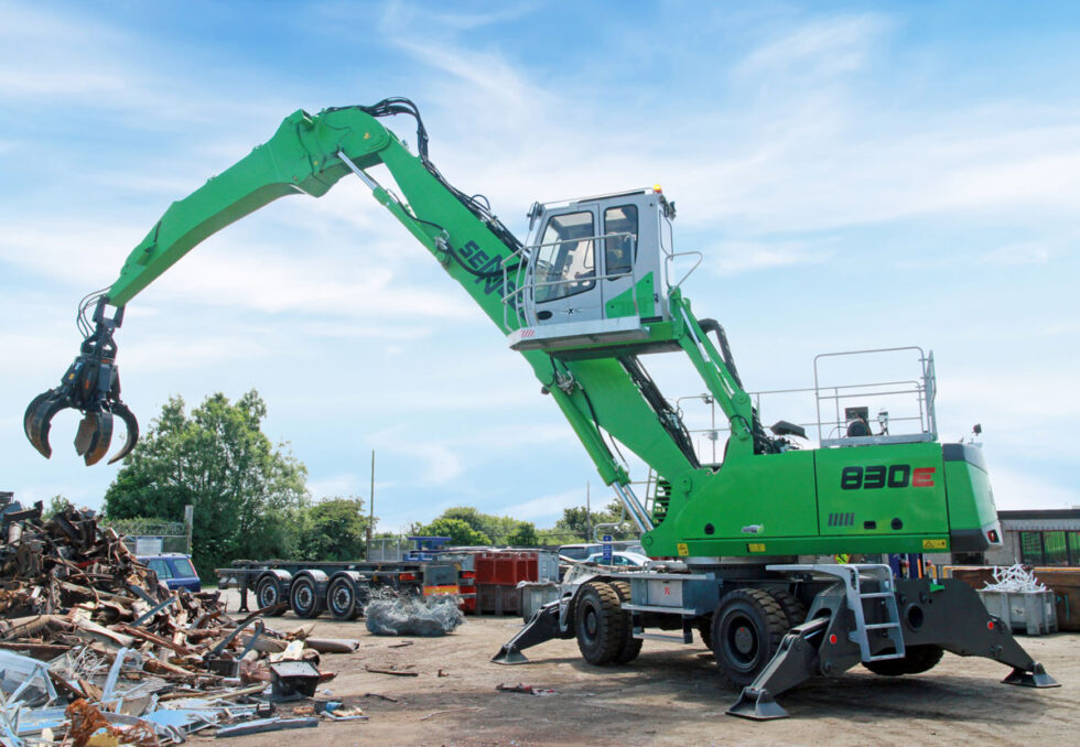 Vario Tool Quick Change System - SENNEBOGEN LLC